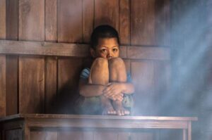 10 Subtle Signs of Childhood Emotional Neglect | How To Cope